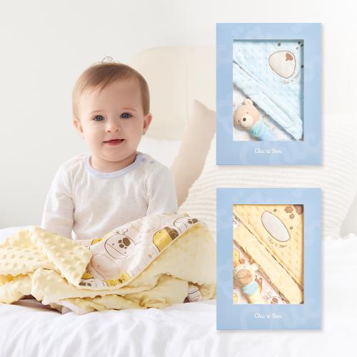 奇哥 天絲豆趣包巾禮盒 75x75cm 包巾 包巾綁帶 手搖鈴 寶寶新生兒禮 滿月禮 彌月禮 豆豆蓋毯 包巾 肚圍 Her森森購物網